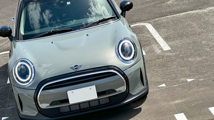 F60入庫･･･の代車は最新型MINI | 851_KCA_C2K